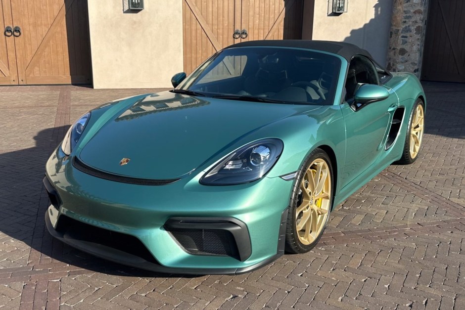 2023 Porsche 718 Spyder 6-Speed – Exclusive Autoplex