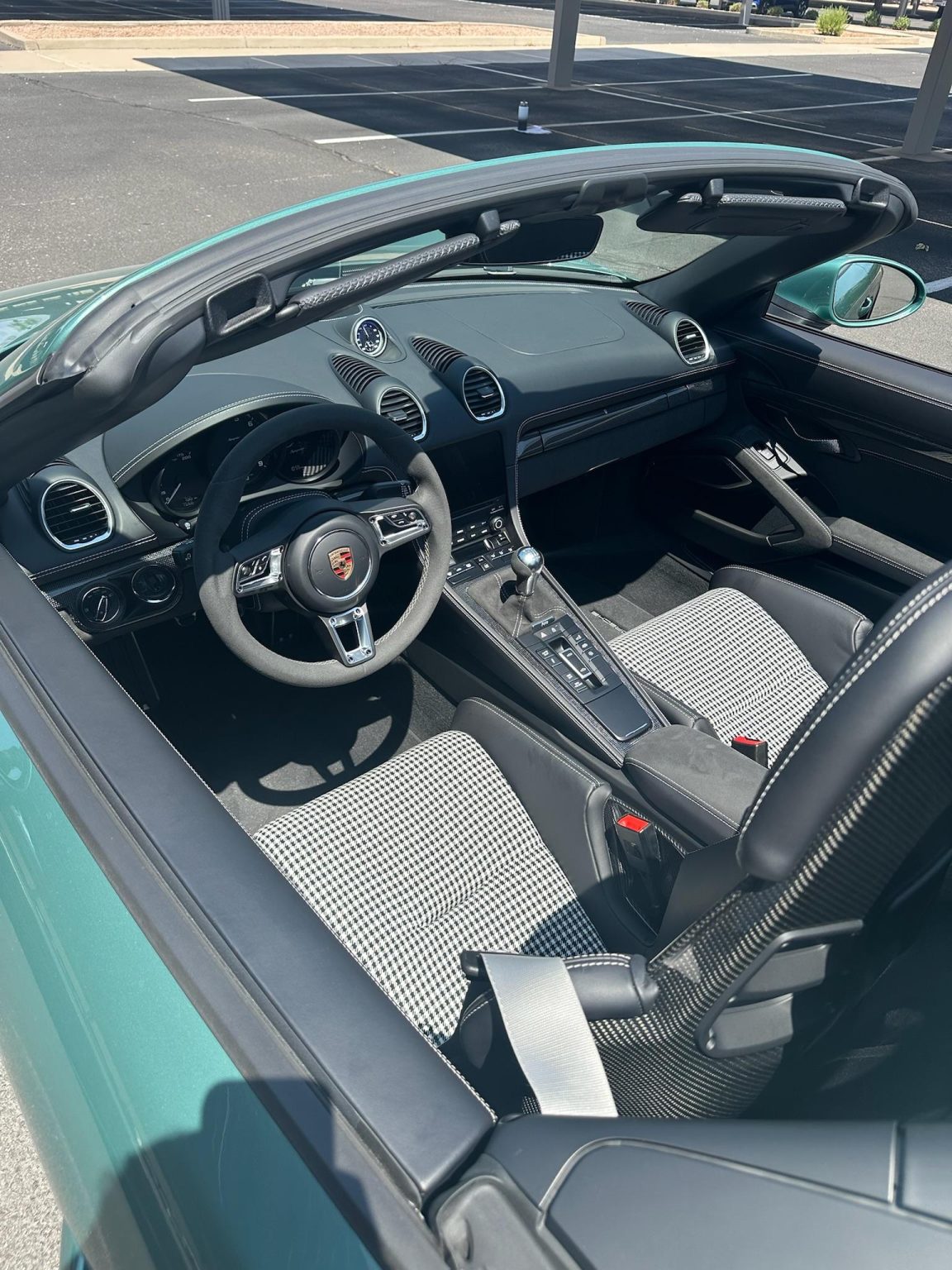 2023 Porsche 718 Spyder 6-Speed – Exclusive Autoplex